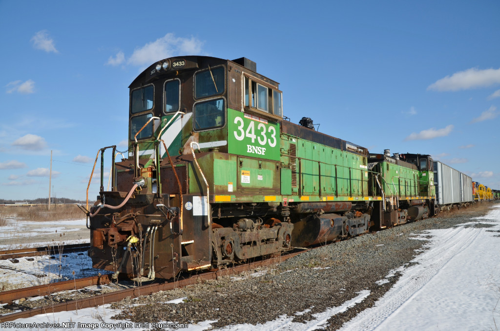 BNSF 3433